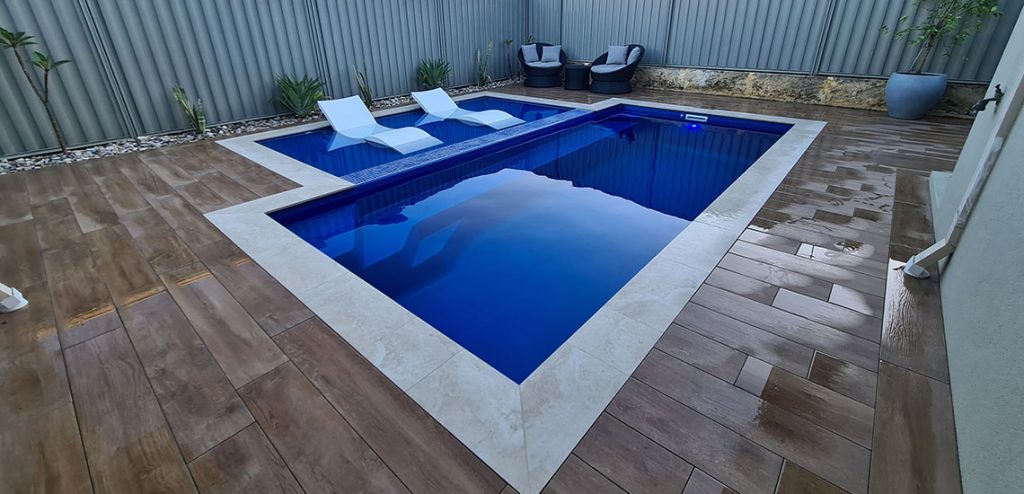 Aqua Ledge / 4.0m x 2.0m - Buccaneer Pools Perth
